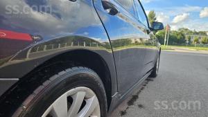 Pelēks BMW 535 2010 Daugavpils, ar dzinēja tilpumu 3.00 L un nobraukumu 306 tūkst. km par 8000 €, foto 12 vietnē AUTOMOTO.COM.LV