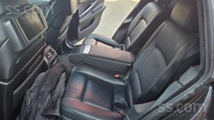 Pelēks BMW 535 2010 Daugavpils, ar dzinēja tilpumu 3.00 L un nobraukumu 306 tūkst. km par 8000 €, foto 16 vietnē AUTOMOTO.COM.LV