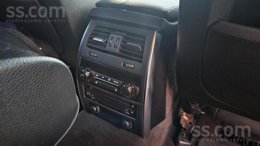 Pelēks BMW 535 2010 Daugavpils, ar dzinēja tilpumu 3.00 L un nobraukumu 306 tūkst. km par 8000 €, foto 19 vietnē AUTOMOTO.COM.LV