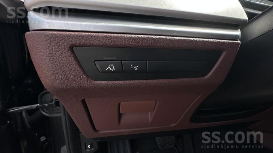 Pelēks BMW 535 2011 Rīga, ar dzinēja tilpumu 3.00 L un nobraukumu 315 tūkst. km par 10500 €, foto 22 vietnē AUTOMOTO.COM.LV