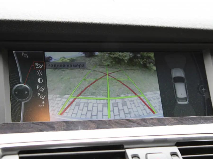 Grey BMW 535 2012 in Riga, with an engine capacity of 3.00 L and mileage of 311 thousand km for 16000 €, photo 26 on AUTOMOTO.COM.LV