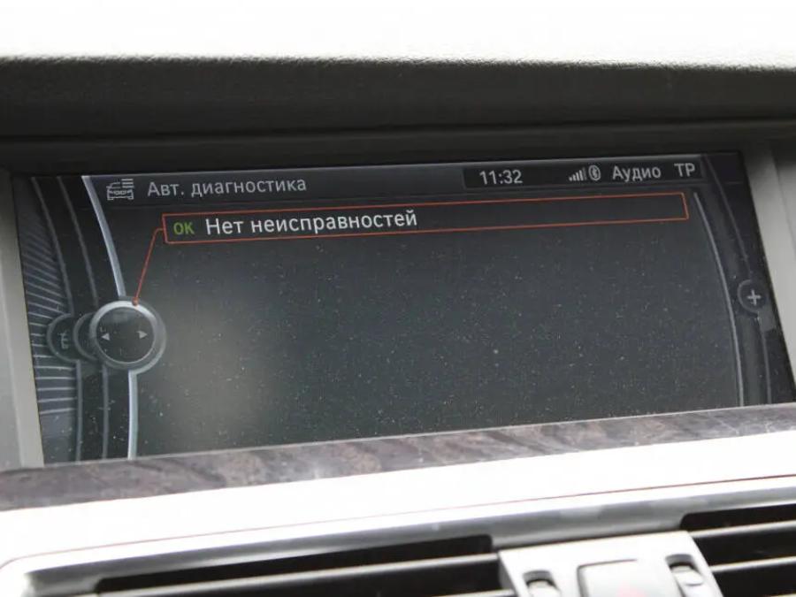 Grey BMW 535 2012 in Riga, with an engine capacity of 3.00 L and mileage of 311 thousand km for 16000 €, photo 29 on AUTOMOTO.COM.LV