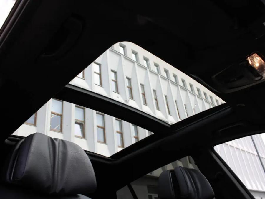 Grey BMW 535 2012 in Riga, with an engine capacity of 3.00 L and mileage of 311 thousand km for 16000 €, photo 37 on AUTOMOTO.COM.LV
