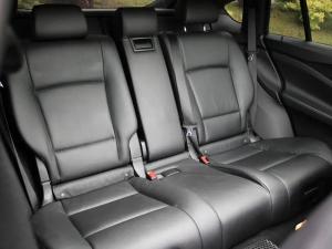 Grey BMW 535 2012 in Riga, with an engine capacity of 3.00 L and mileage of 311 thousand km for 16000 €, photo 38 on AUTOMOTO.COM.LV