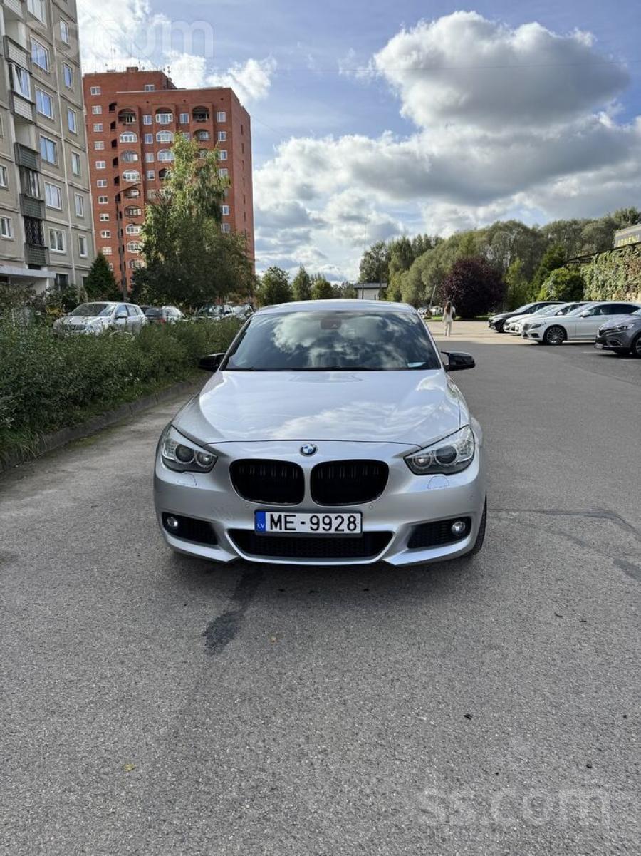 Grey BMW 535 2012 in Riga, with an engine capacity of 3.00 L and mileage of 213 thousand km for 11100 €, photo 1 on AUTOMOTO.COM.LV