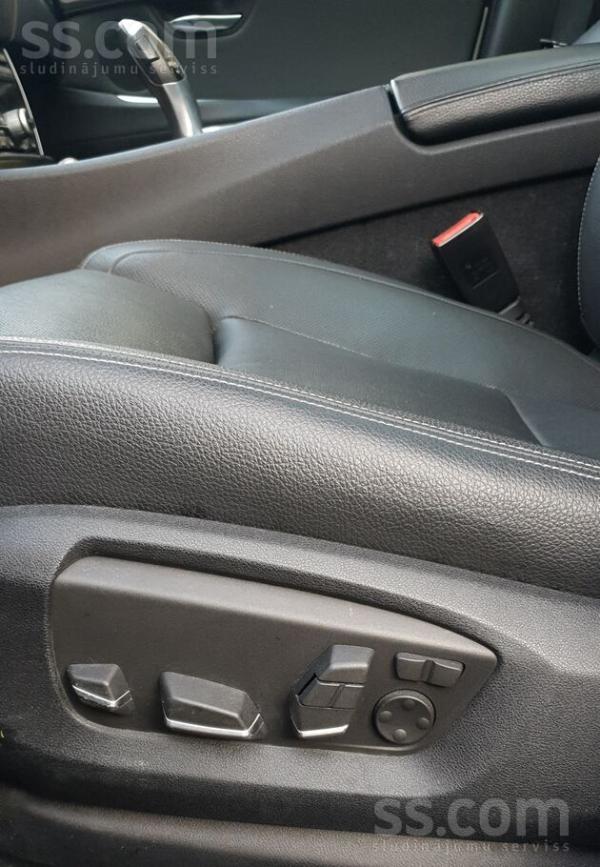 Grey BMW 535 2014 in Dobele, with an engine capacity of 3.50 L and mileage of 230 thousand km for 10800 €, photo 6 on AUTOMOTO.COM.LV