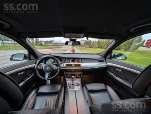 Grey BMW 535 2015 in Daugavpils, with an engine capacity of 3.00 L and mileage of 210 thousand km for 19900 €, photo 16 on AUTOMOTO.COM.LV