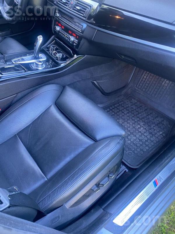 Grey BMW 535 2012 in Jelgava, with an engine capacity of 3.00 L and mileage of 0 thousand km for 10500 €, photo 10 on AUTOMOTO.COM.LV