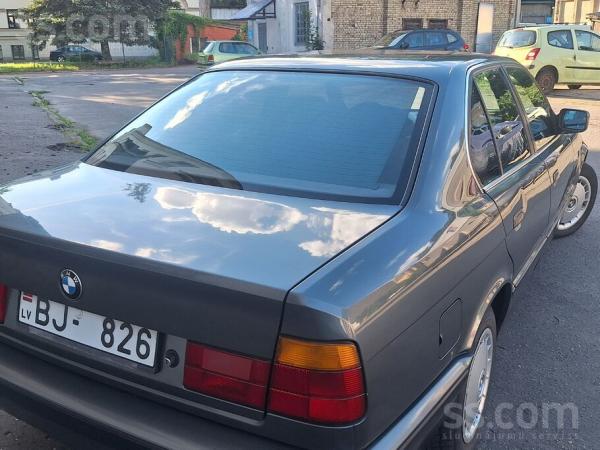 Pelēks BMW 535 1989 Rīga, ar dzinēja tilpumu 3.50 L un nobraukumu 208 tūkst. km par 11500 €, foto 4 vietnē AUTOMOTO.COM.LV