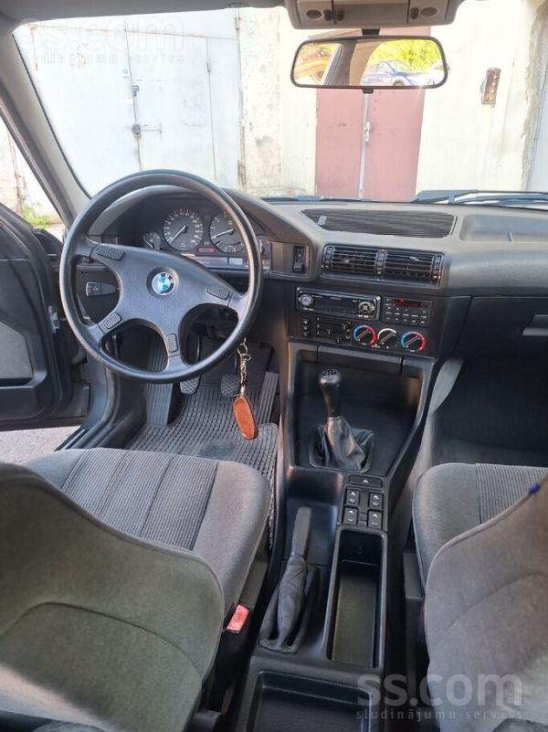Pelēks BMW 535 1989 Rīga, ar dzinēja tilpumu 3.50 L un nobraukumu 208 tūkst. km par 11500 €, foto 9 vietnē AUTOMOTO.COM.LV