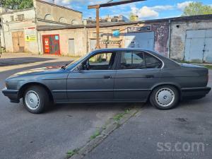 Pelēks BMW 535 1989 Rīga, ar dzinēja tilpumu 3.50 L un nobraukumu 208 tūkst. km par 11500 €, foto 3 vietnē AUTOMOTO.COM.LV