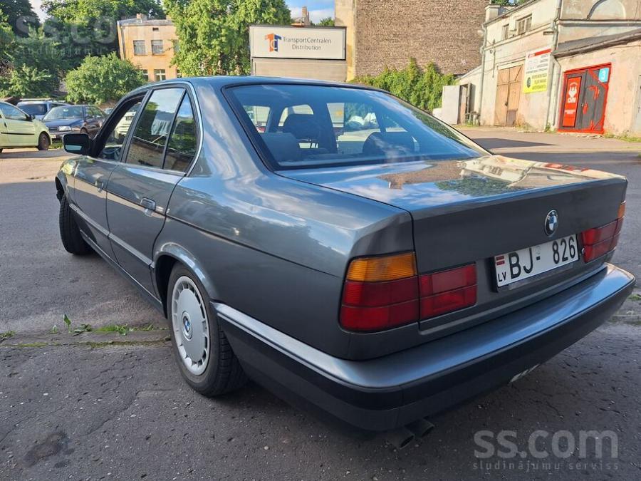 Pelēks BMW 535 1989 Rīga, ar dzinēja tilpumu 3.50 L un nobraukumu 208 tūkst. km par 11500 €, foto 4 vietnē AUTOMOTO.COM.LV