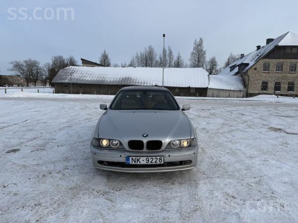Pelēks BMW 535 1998 Cēsis, ar dzinēja tilpumu 3.50 L un nobraukumu 385 tūkst. km par 2500 €, foto 2 vietnē AUTOMOTO.COM.LV