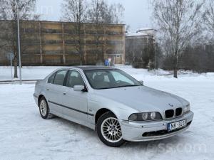 Pelēks BMW 535 1998 Cēsis, ar dzinēja tilpumu 3.50 L un nobraukumu 386 tūkst. km par 2500 €, foto  vietnē AUTOMOTO.COM.LV
