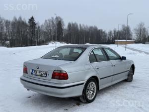 Серый БМВ 535 1998 в Цесис, объемом двигателя 3.50 л и пробегом 386 тыс. км за 2500 €, фото 3 на AUTOMOTO.COM.LV