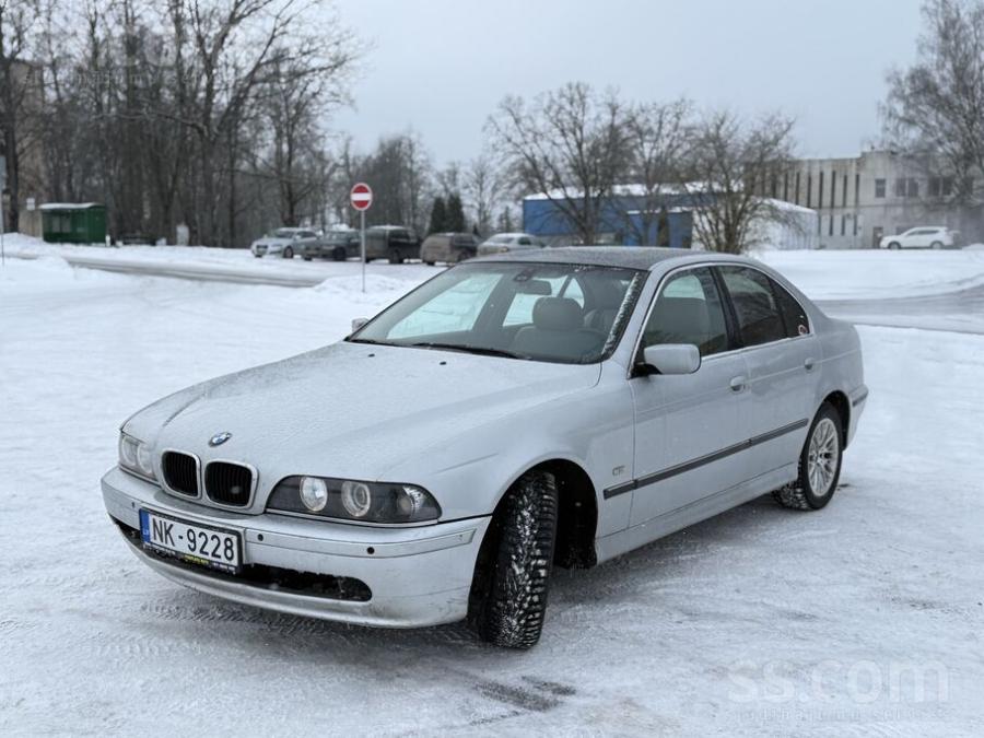 Серый БМВ 535 1998 в Цесис, объемом двигателя 3.50 л и пробегом 386 тыс. км за 2500 €, фото 6 на AUTOMOTO.COM.LV
