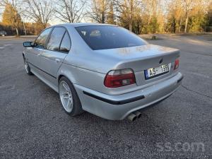 Grey BMW 535 2000 in Tukums, with an engine capacity of 3.50 L and mileage of 262 thousand km for 5000 €, photo 6 on AUTOMOTO.COM.LV