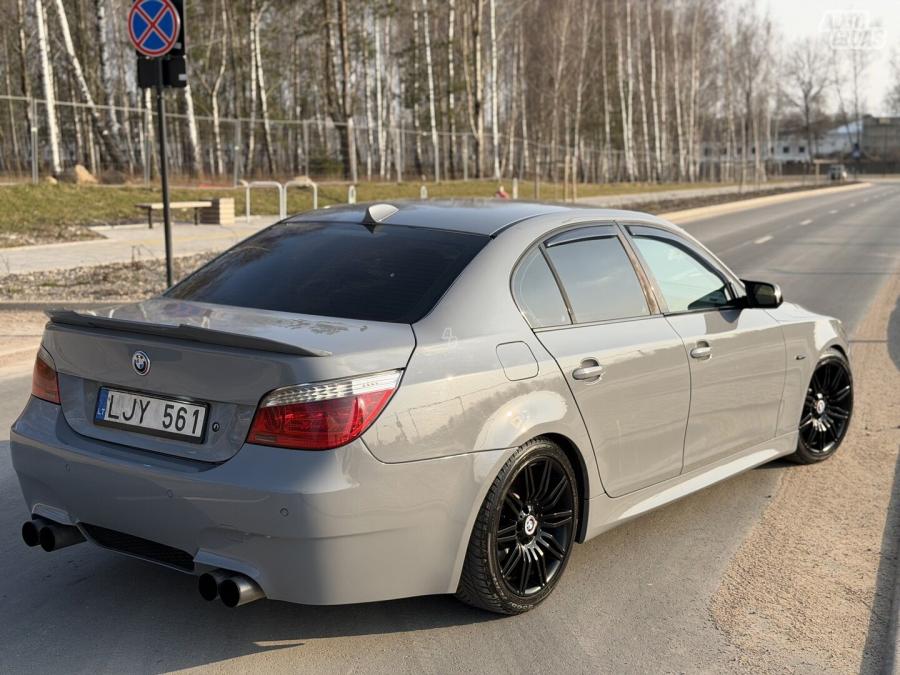 Grey BMW 535 2005 in Vilnius, with an engine capacity of 3.00 L and mileage of 320 thousand km for 7000 €, photo 6 on AUTOMOTO.COM.LV
