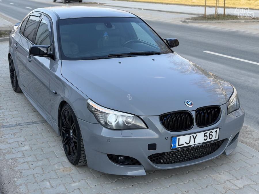Grey BMW 535 2005 in Vilnius, with an engine capacity of 3.00 L and mileage of 320 thousand km for 7000 €, photo 13 on AUTOMOTO.COM.LV