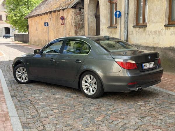 Pelēks BMW 535 2005 Cēsis, ar dzinēja tilpumu 3.00 L un nobraukumu 233 tūkst. km par 3990 €, foto 9 vietnē AUTOMOTO.COM.LV