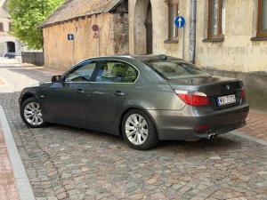 Pelēks BMW 535 2005 Cēsis, ar dzinēja tilpumu 3.00 L un nobraukumu 233 tūkst. km par 3990 €, foto 10 vietnē AUTOMOTO.COM.LV