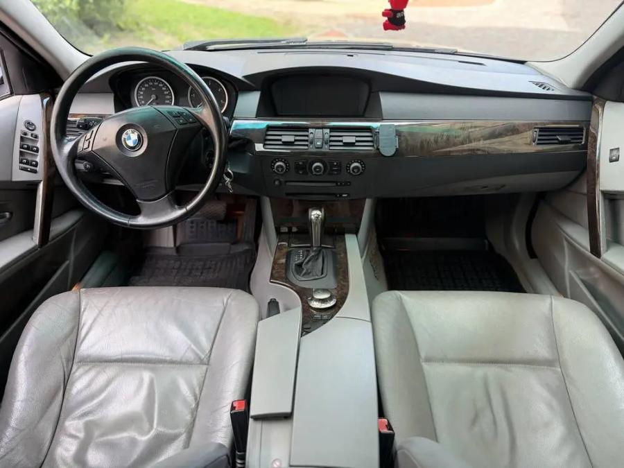 Pelēks BMW 535 2005 Cēsis, ar dzinēja tilpumu 3.00 L un nobraukumu 233 tūkst. km par 3990 €, foto 17 vietnē AUTOMOTO.COM.LV