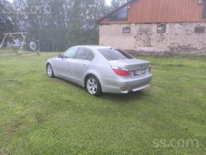 Grey BMW 535 2005 in Ogre, with an engine capacity of 3.00 L and mileage of 325 thousand km for 4500 €, photo 8 on AUTOMOTO.COM.LV