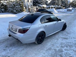 Pelēks BMW 535 2006 Viļņa, ar dzinēja tilpumu 2.99 L un nobraukumu 230 tūkst. km par 4350 €, foto 9 vietnē AUTOMOTO.COM.LV
