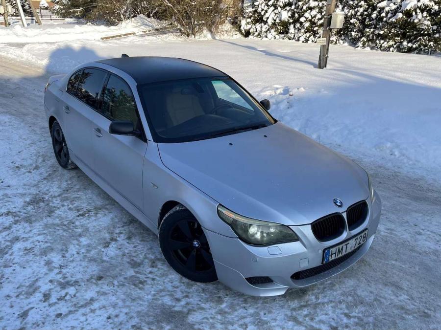 Pelēks BMW 535 2006 Viļņa, ar dzinēja tilpumu 2.99 L un nobraukumu 230 tūkst. km par 4350 €, foto 14 vietnē AUTOMOTO.COM.LV