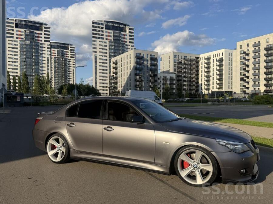 Grey BMW 535 2007 in Riga, with an engine capacity of 3.00 L and mileage of 171 thousand km for 15000 €, photo 4 on AUTOMOTO.COM.LV