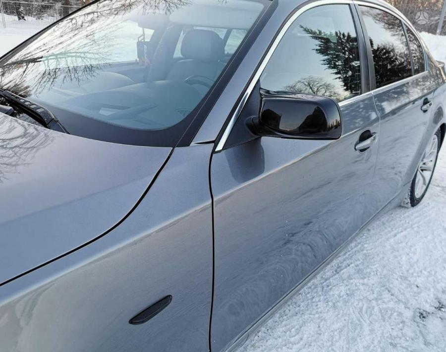 Pelēks BMW 535 2008 Trakai, ar dzinēja tilpumu 3.00 L un nobraukumu 333 tūkst. km par 5850 €, foto 2 vietnē AUTOMOTO.COM.LV