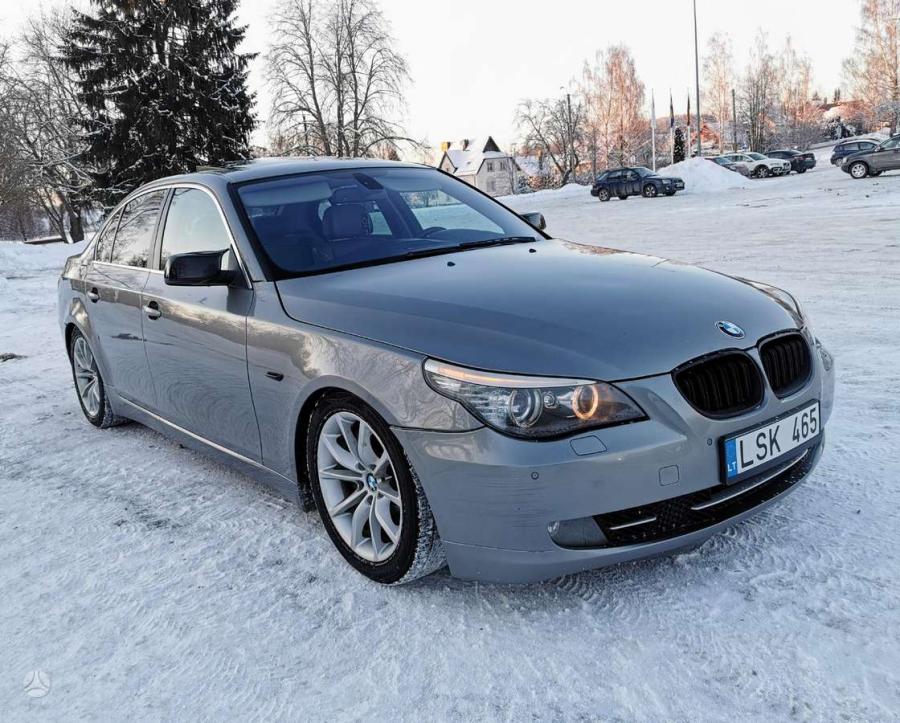 Pelēks BMW 535 2008 Trakai, ar dzinēja tilpumu 3.00 L un nobraukumu 333 tūkst. km par 5850 €, foto 11 vietnē AUTOMOTO.COM.LV