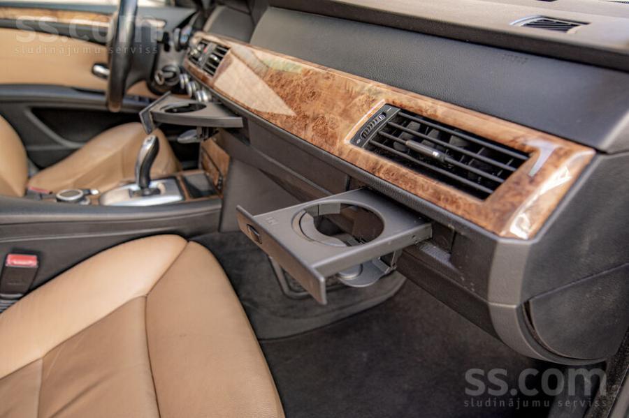 Pelēks BMW 535 2008 Jelgava, ar dzinēja tilpumu 3.00 L un nobraukumu 239 tūkst. km par 7700 €, foto 14 vietnē AUTOMOTO.COM.LV