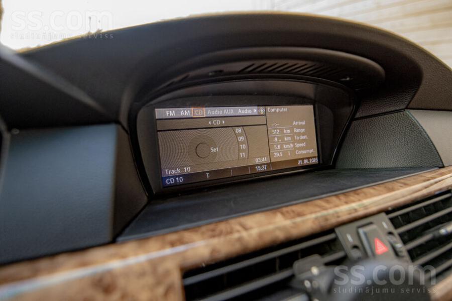 Pelēks BMW 535 2008 Jelgava, ar dzinēja tilpumu 3.00 L un nobraukumu 239 tūkst. km par 7700 €, foto 18 vietnē AUTOMOTO.COM.LV