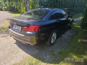 Grey BMW 535 2010 in Riga, with an engine capacity of 3.00 L and mileage of 285 thousand km for 8000 €, photo 2 on AUTOMOTO.COM.LV