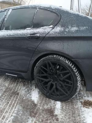 Grey BMW 535 2011 in Vilnius, with an engine capacity of 2.98 L and mileage of 308 thousand km for 8950 €, photo 6 on AUTOMOTO.COM.LV