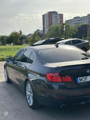 Grey BMW 535 2011 in Vilnius, with an engine capacity of 2.99 L and mileage of 297 thousand km for 8500 €, photo 3 on AUTOMOTO.COM.LV