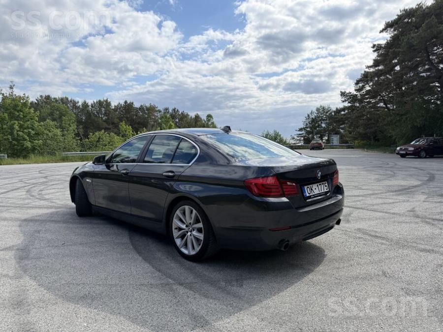 Pelēks BMW 535 2011 Limbaži, ar dzinēja tilpumu 3.00 L un nobraukumu 0 tūkst. km par 10995 €, foto 4 vietnē AUTOMOTO.COM.LV