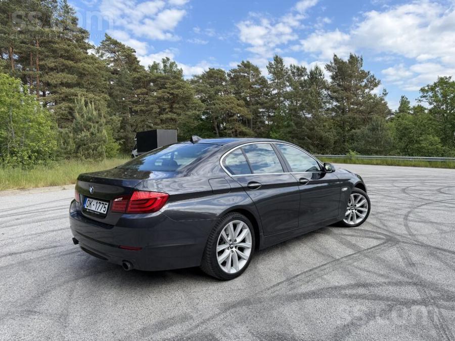 Pelēks BMW 535 2011 Limbaži, ar dzinēja tilpumu 3.00 L un nobraukumu 0 tūkst. km par 10995 €, foto 6 vietnē AUTOMOTO.COM.LV
