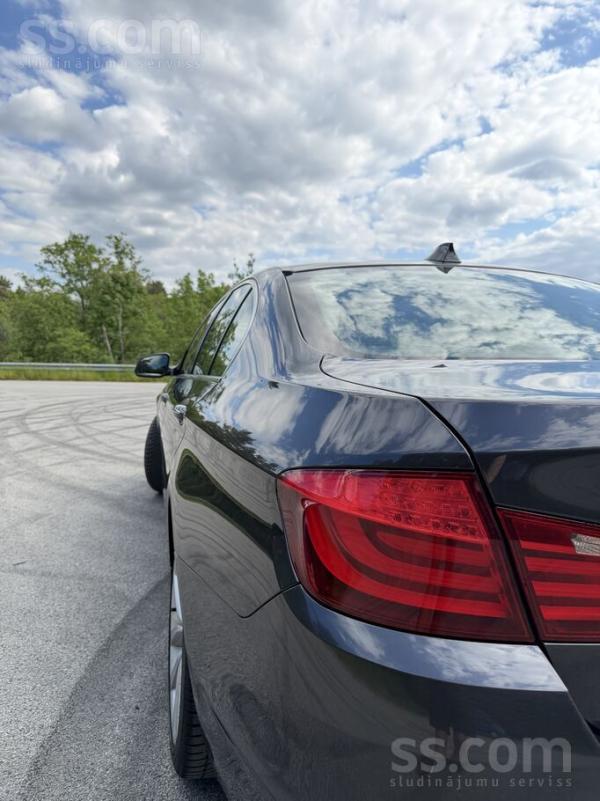 Grey BMW 535 2011 in Limbazi, with an engine capacity of 3.00 L and mileage of 0 thousand km for 10995 €, photo 9 on AUTOMOTO.COM.LV