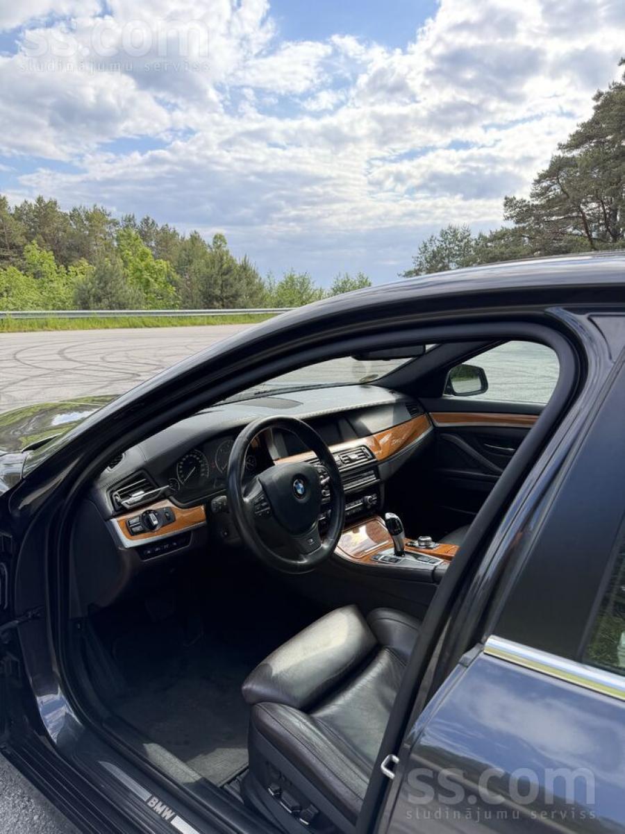 Pelēks BMW 535 2011 Limbaži, ar dzinēja tilpumu 3.00 L un nobraukumu 0 tūkst. km par 10995 €, foto 14 vietnē AUTOMOTO.COM.LV