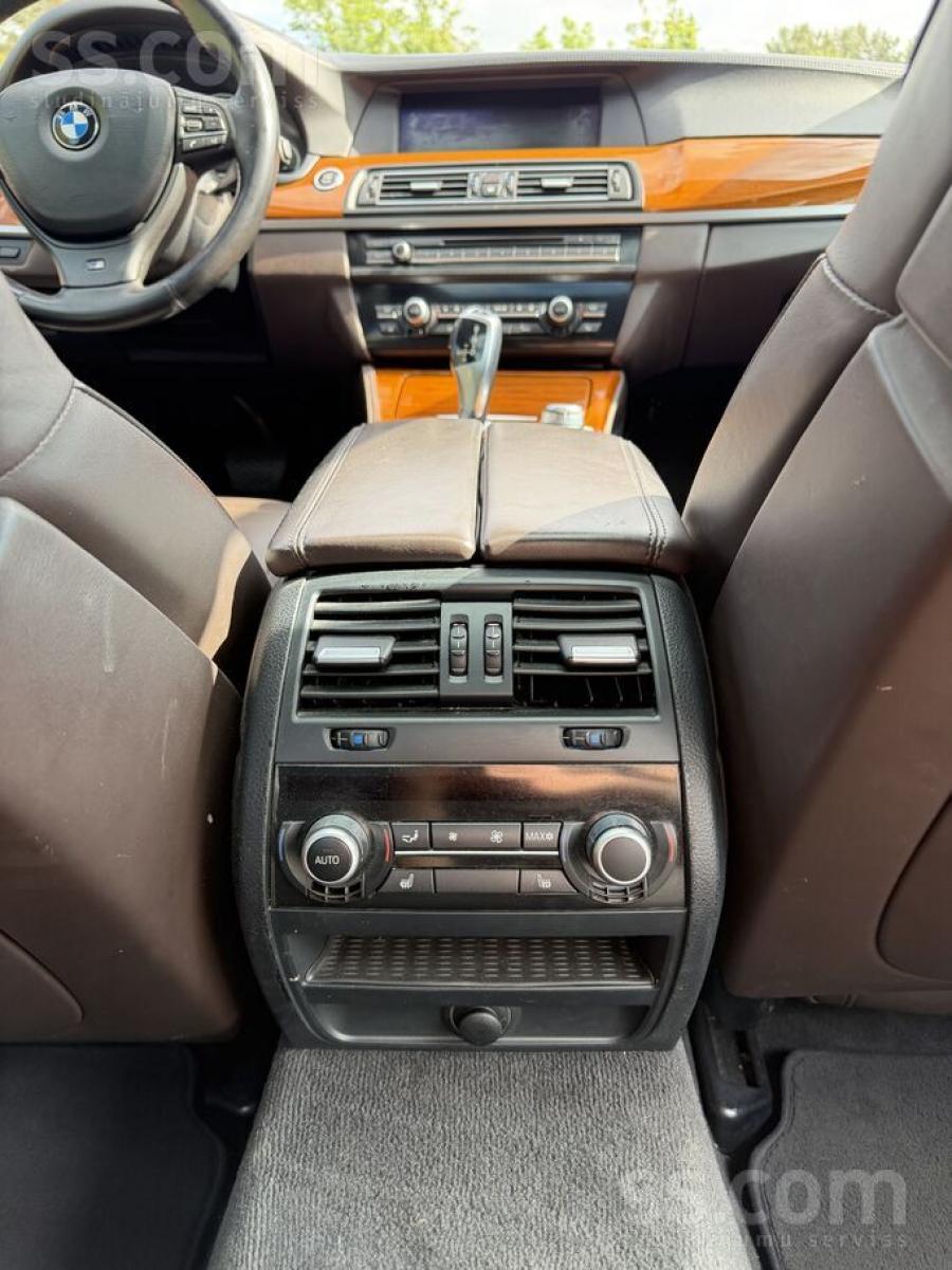 Pelēks BMW 535 2011 Limbaži, ar dzinēja tilpumu 3.00 L un nobraukumu 0 tūkst. km par 10995 €, foto 19 vietnē AUTOMOTO.COM.LV
