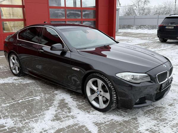 Grey BMW 535 2012 in Marijampole, with an engine capacity of 2.99 L and mileage of 283 thousand km for 10750 €, photo 3 on AUTOMOTO.COM.LV