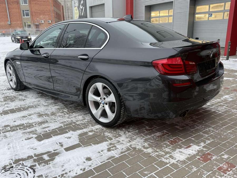 Pelēks BMW 535 2012 Marijampole, ar dzinēja tilpumu 2.99 L un nobraukumu 283 tūkst. km par 10750 €, foto 7 vietnē AUTOMOTO.COM.LV