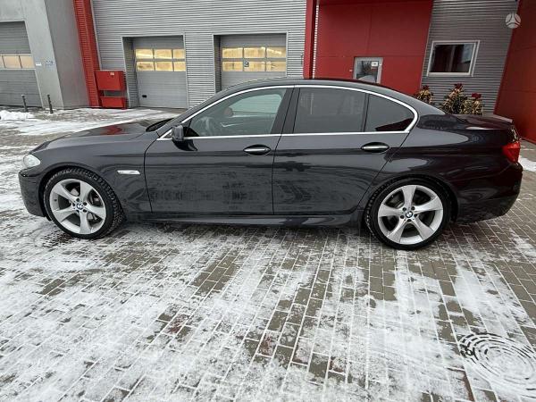 Grey BMW 535 2012 in Marijampole, with an engine capacity of 2.99 L and mileage of 283 thousand km for 10750 €, photo 8 on AUTOMOTO.COM.LV