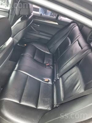 Grey BMW 535 2012 in Riga, with an engine capacity of 3.00 L and mileage of 250 thousand km for 12900 €, photo 9 on AUTOMOTO.COM.LV