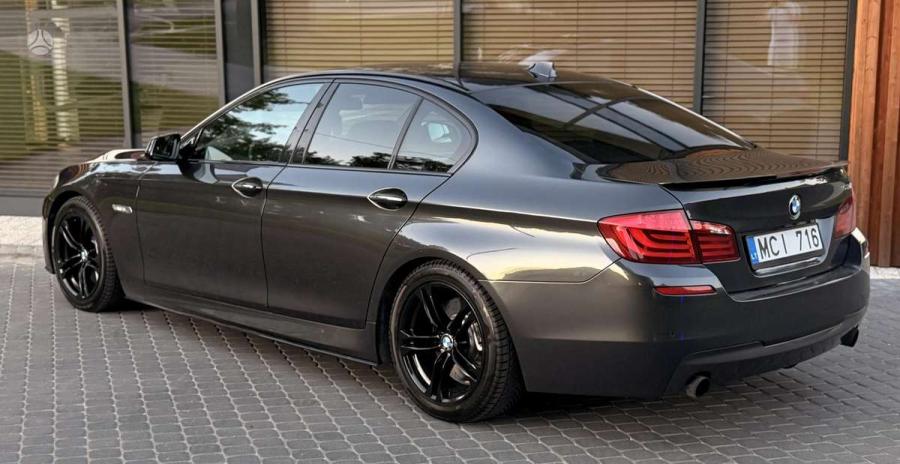 Pelēks BMW 535 2012 Viļņa, ar dzinēja tilpumu 2.99 L un nobraukumu 339 tūkst. km par 10800 €, foto 4 vietnē AUTOMOTO.COM.LV