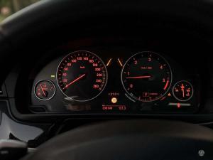 Pelēks BMW 535 2012 Viļņa, ar dzinēja tilpumu 2.99 L un nobraukumu 339 tūkst. km par 10800 €, foto 23 vietnē AUTOMOTO.COM.LV