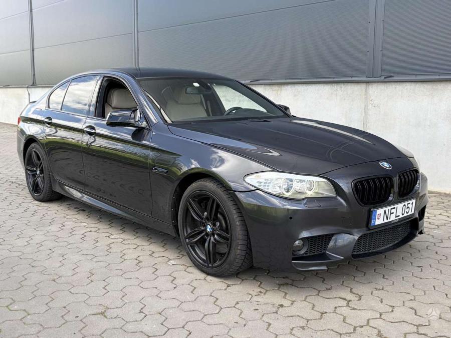 Grey BMW 535 2012 in Vilnius, with an engine capacity of 2.98 L and mileage of 280 thousand km for 10900 €, photo 1 on AUTOMOTO.COM.LV
