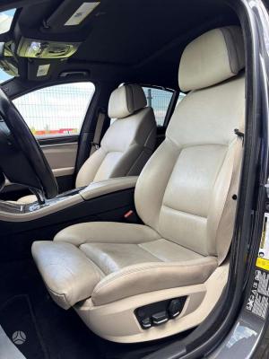 Grey BMW 535 2012 in Vilnius, with an engine capacity of 2.98 L and mileage of 280 thousand km for 10900 €, photo 17 on AUTOMOTO.COM.LV